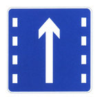 Rectangle Single Lane Driving Direction Sign Blue Color Traffic Sign Sheet Outdoor Alumium Plate